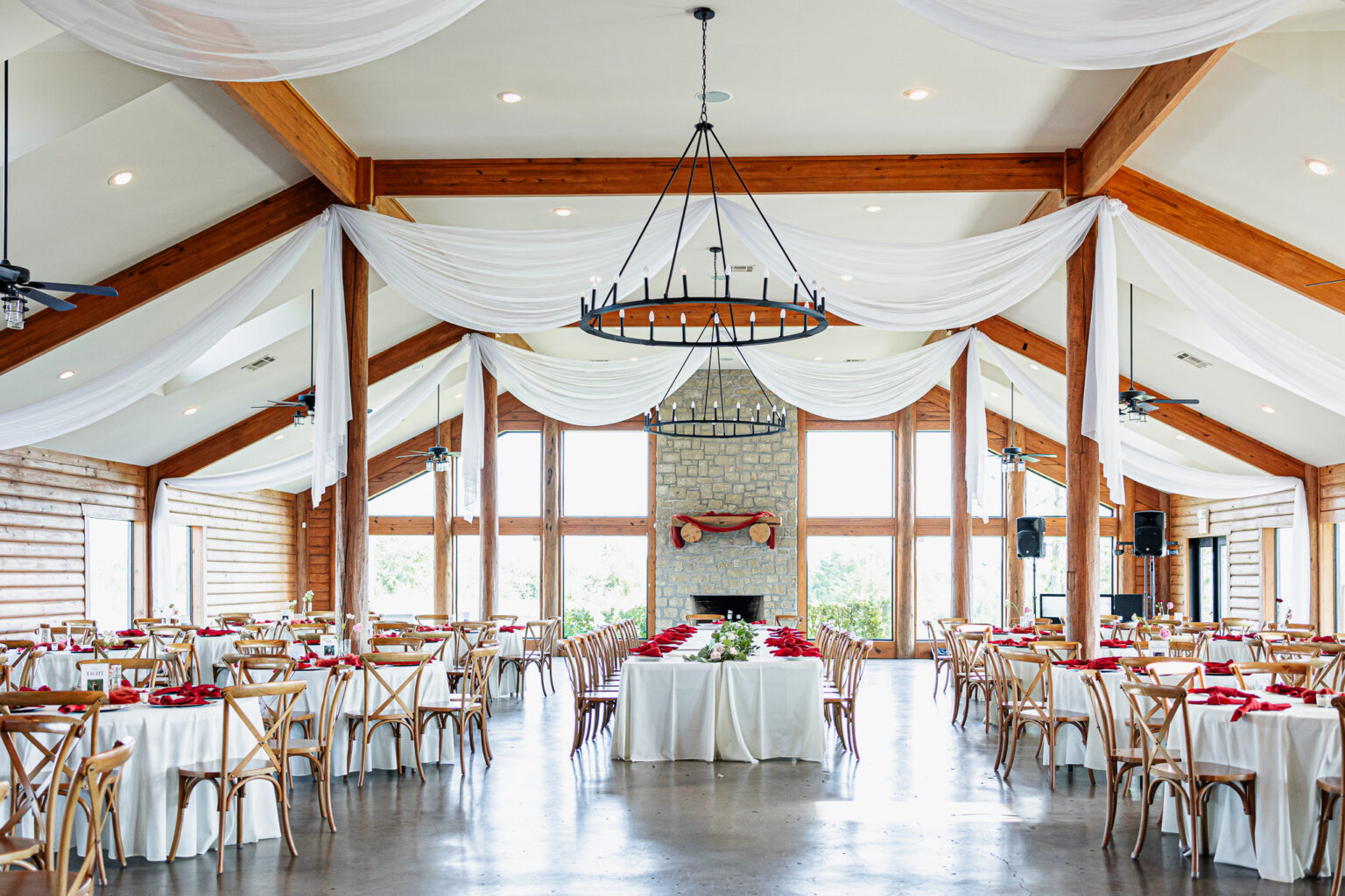 Tulsa, Oklahoma wedding + event venue guide - modernmomentsphoto.com