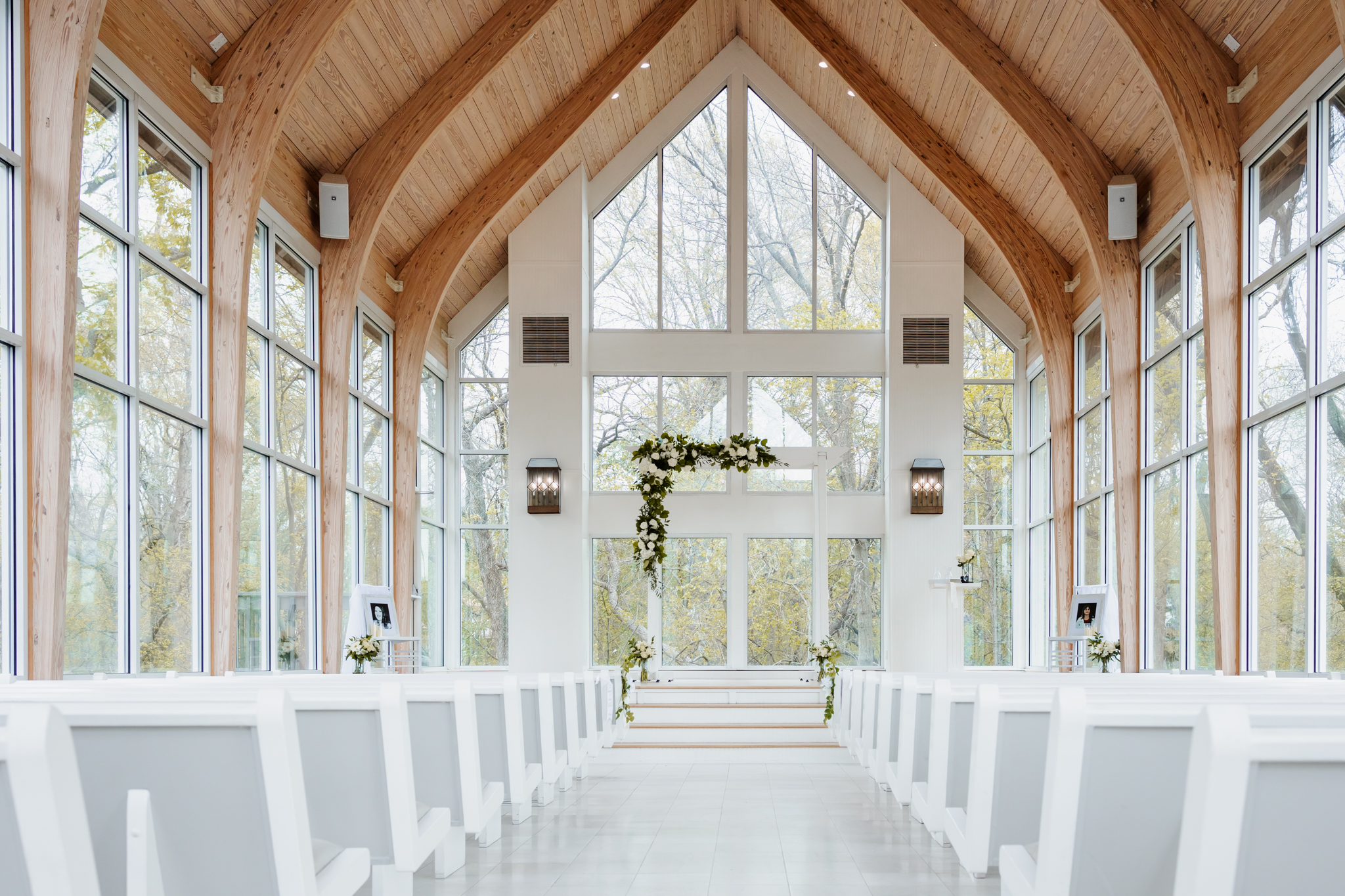 Megan & Jonathan - black tie destination wedding at The Glass Chapel ...